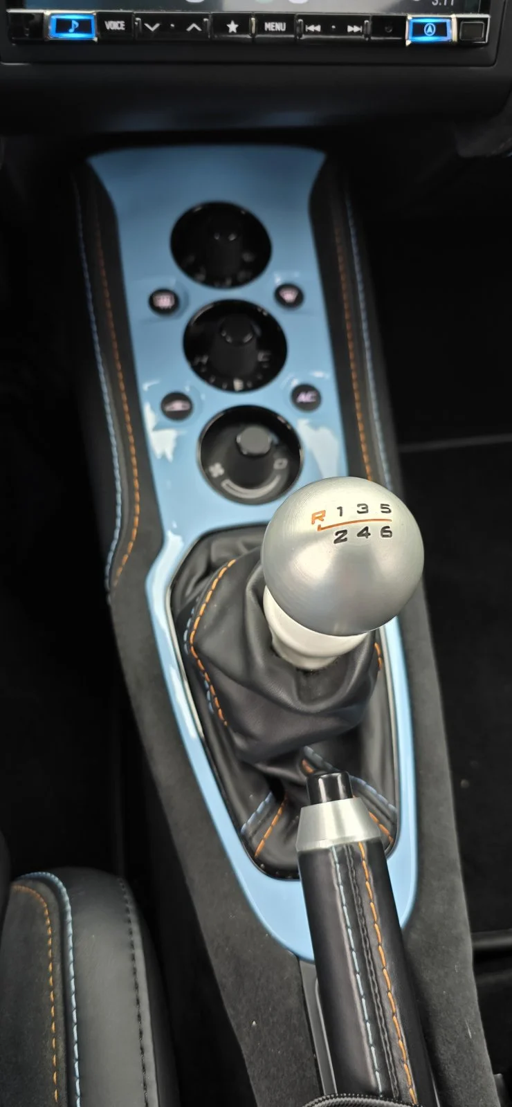 Painting the shifter knob markings | Lotus Emira Forum
